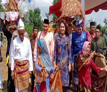 Ragam Budaya Tradisional Dihadirkan di Kenduri Budaya Talang Mamak ...